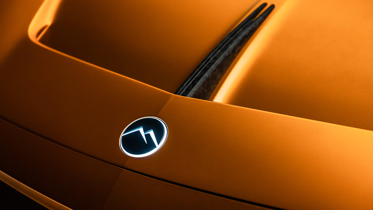 1,000 Horsepower Mullen Five RS Electric SUV Debuts At CES | American ...