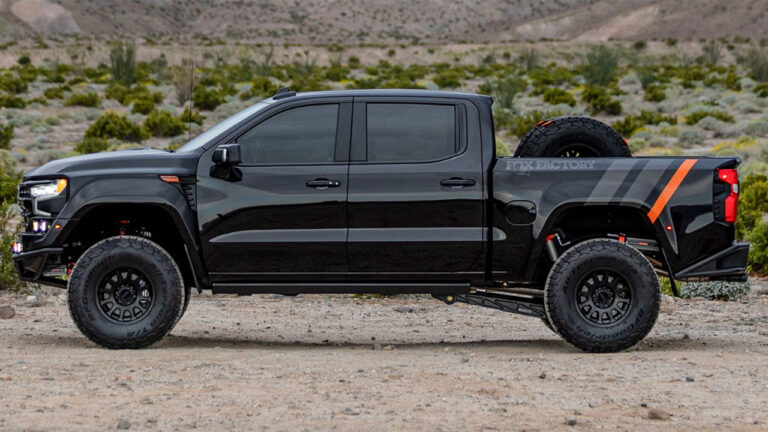 The 700 HP Fox Factory Silverado 1500 Is The Ford F-150 Raptor R ...